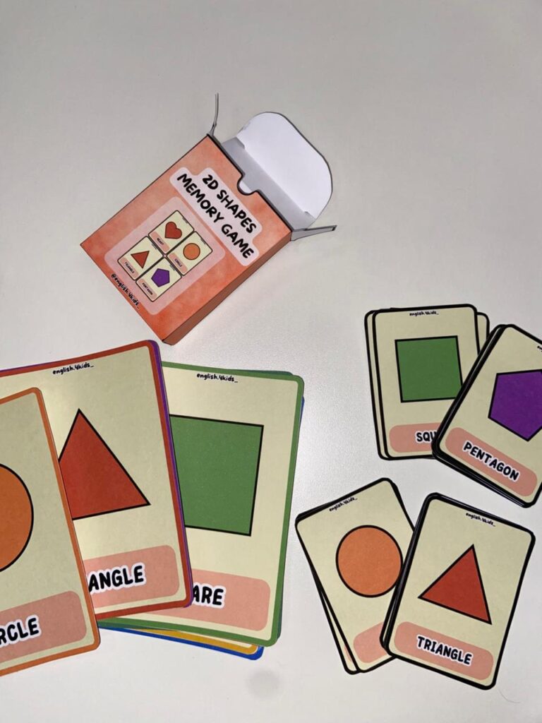 2D SHAPES FLASHCARDS - English for Kids
